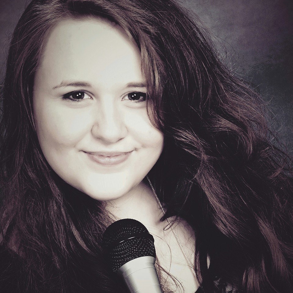 Exclusive Interview with Josie Passantino – TheCMBeat
