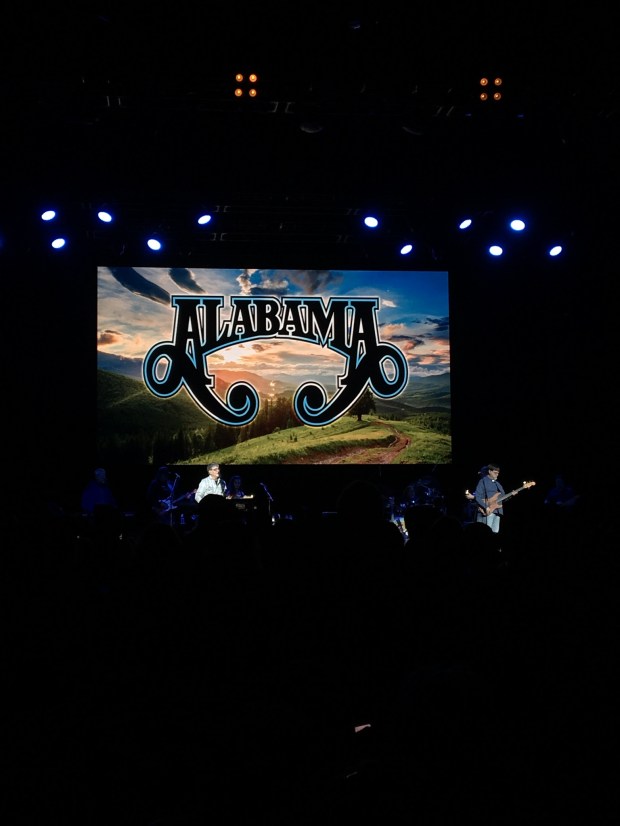 Alabama Comes To Little Rock On The 50th Anniversary Tour – TheCMBeat